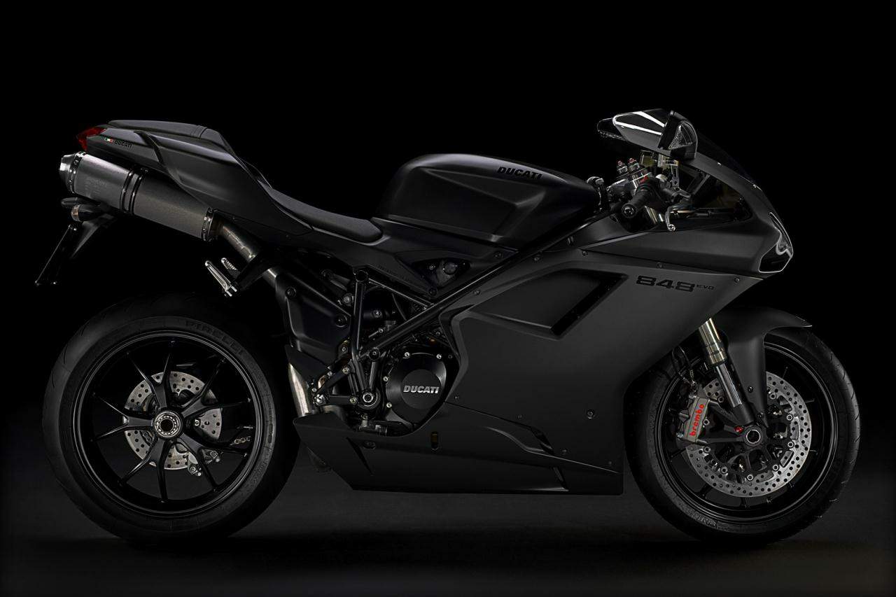 Ducati 848 Evo Dark 6546